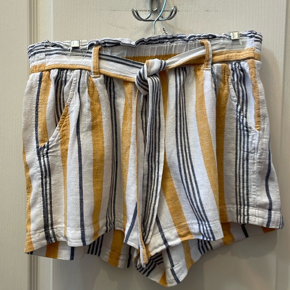 Rewind | Shorts | Euc Rewind Linen Rayon Shorts | Poshmark